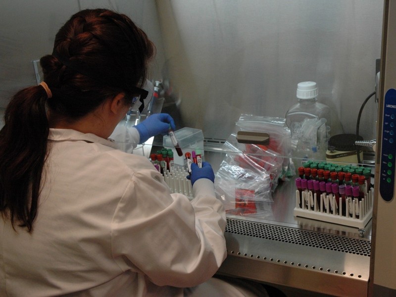 Faster outbreak survivor sample collection can help stop pandemics in ...